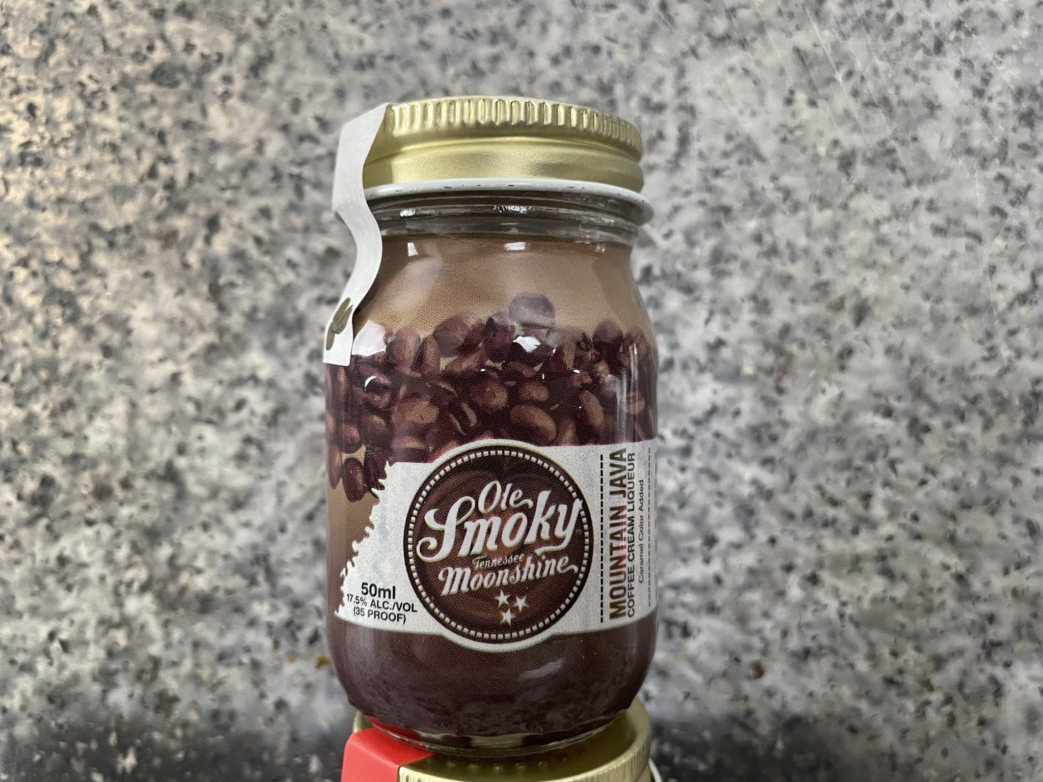 Ole Smoky Moonshine Flavors and Review - Legal Moonshine?